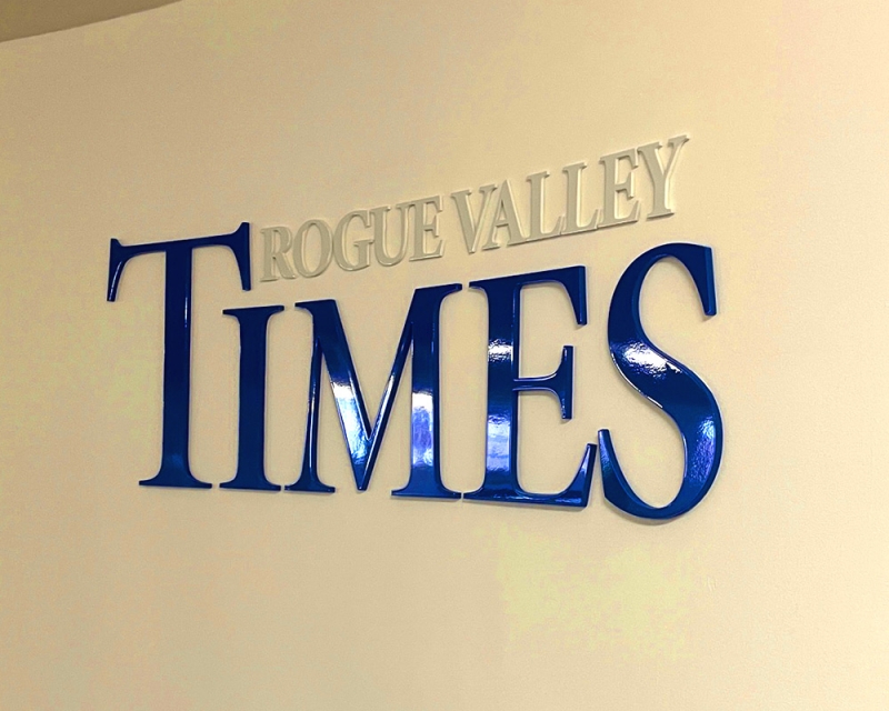 Rogue Valley Times Focus Wall – The Sign Dude